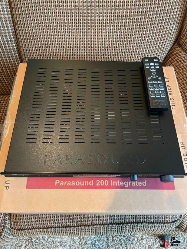 Parasound 200 integrated amp Photo #5445486 - US Audio Mart