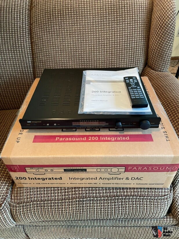 Parasound 200 integrated amp Photo #5447372 - US Audio Mart