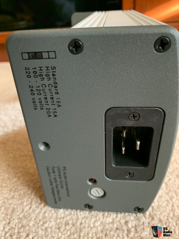 PS Audio Ultimate Outlet 20amp Photo #5457016 - US Audio Mart