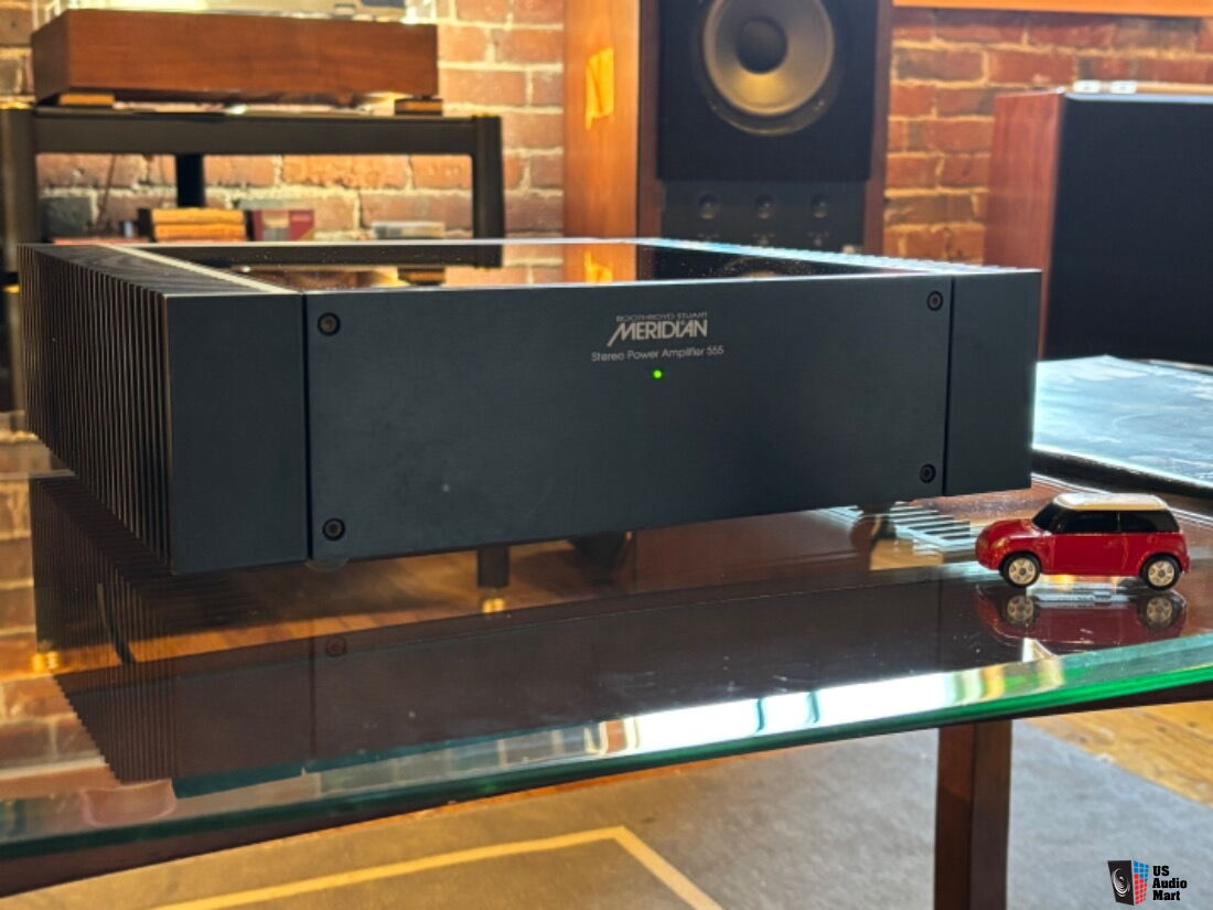 Meridian, 555 Power Amplifier - Proper British Gentleman Photo #5457287 ...