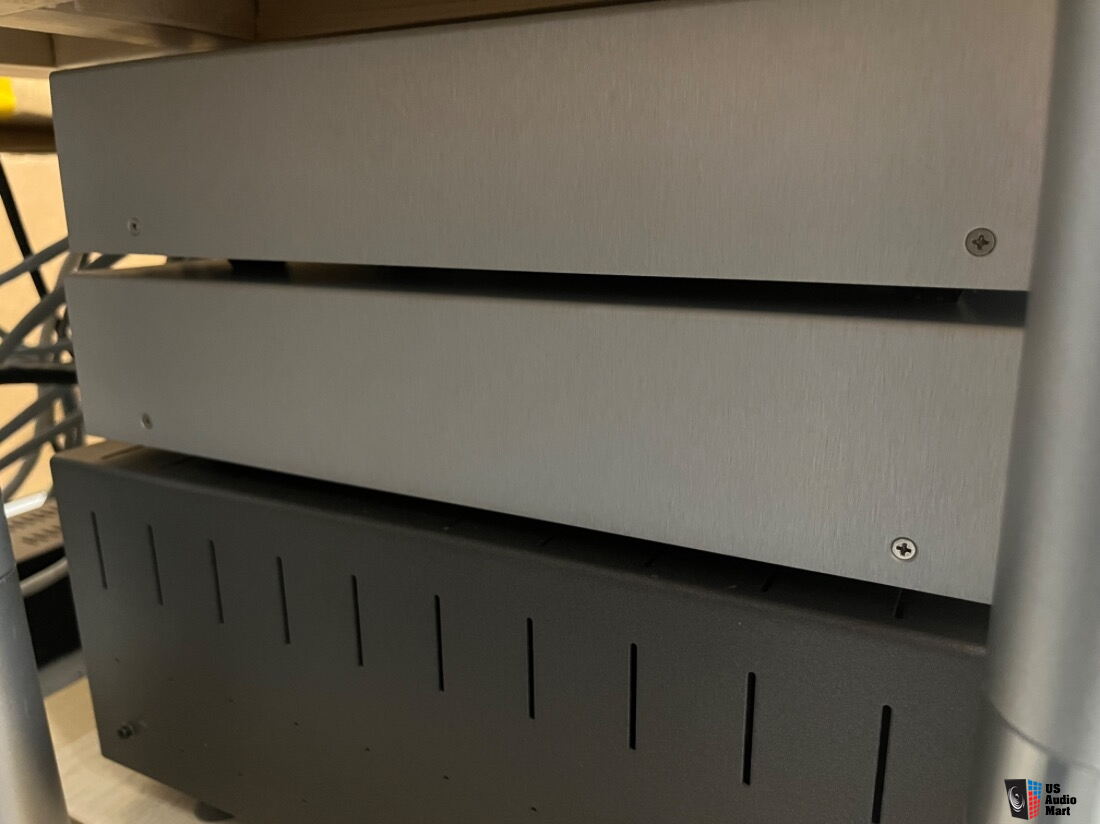 Constellation Audio Virgo III preamplifier (w/ DC filter) Photo ...
