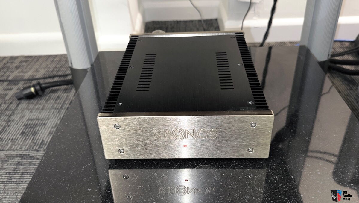 Kronos PRO Turntable w/SCPS-1 Super Capacitor Power Supply & "TOTL ...