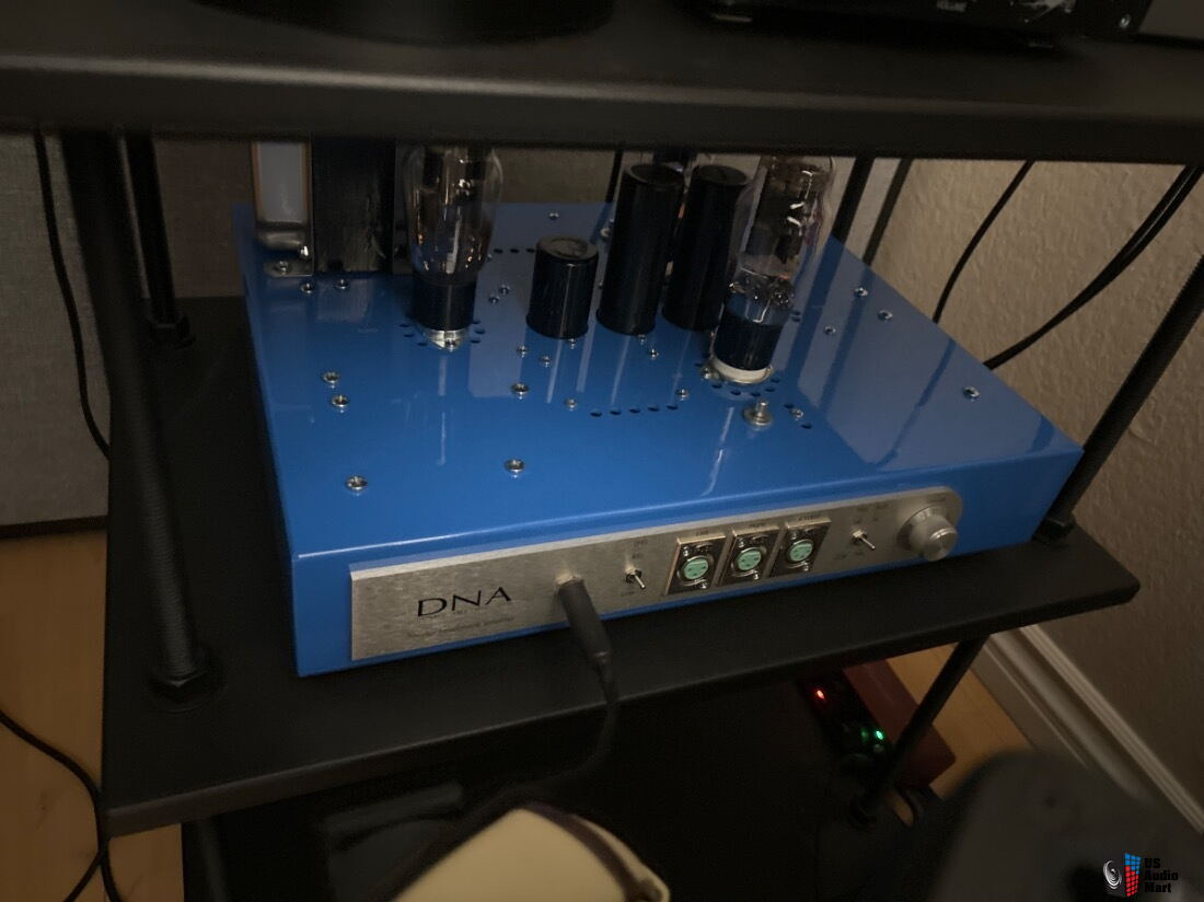 DNA stratus v3 (version 3) headphone tube amp Photo #5465210 - UK Audio ...