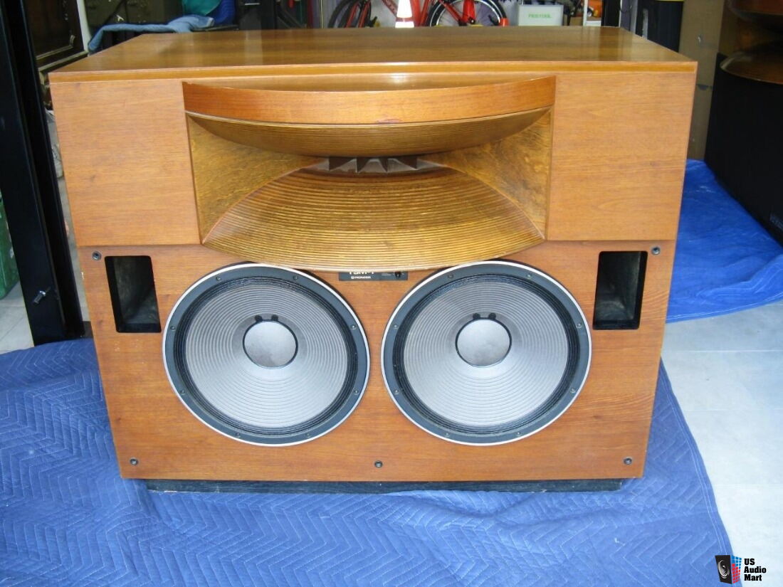 TAD- Pioneer 2401. TSM-1 Rare Classic Monitor Speakers with large wood ...