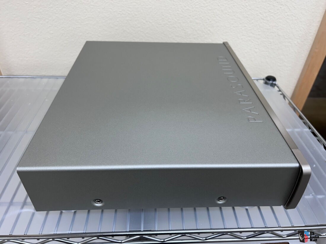 Parasound Halo P7 7.1 preamplifier - silver Photo #5472170 - US Audio Mart