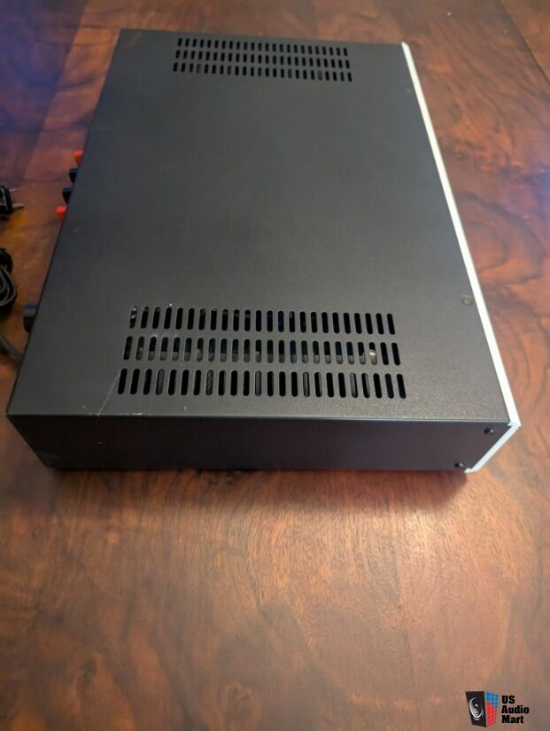 Adcom GFA-535 mki white Photo #5475451 - US Audio Mart