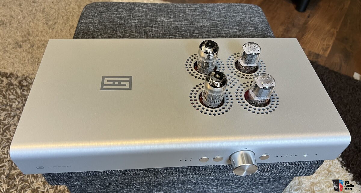Schiit Freya + Vacuum Tube Preamplifier Photo #5476892 - US Audio Mart