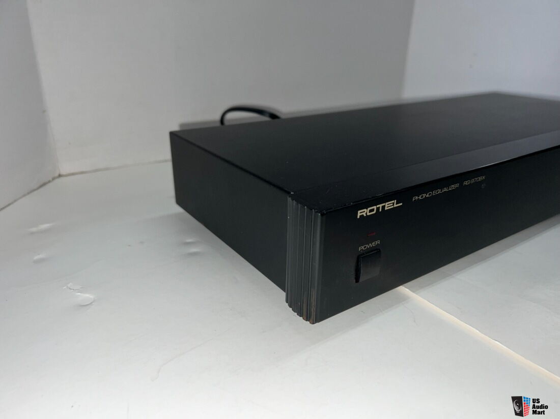 Rotel RQ-970BX Phono Preamplifier MM&MC Photo #5477878 - US Audio Mart