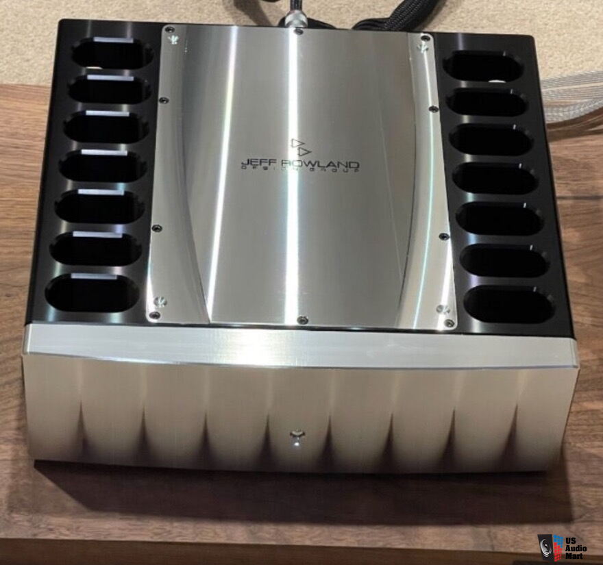Jeff Rowland 735 Monoblocks For Sale - Canuck Audio Mart