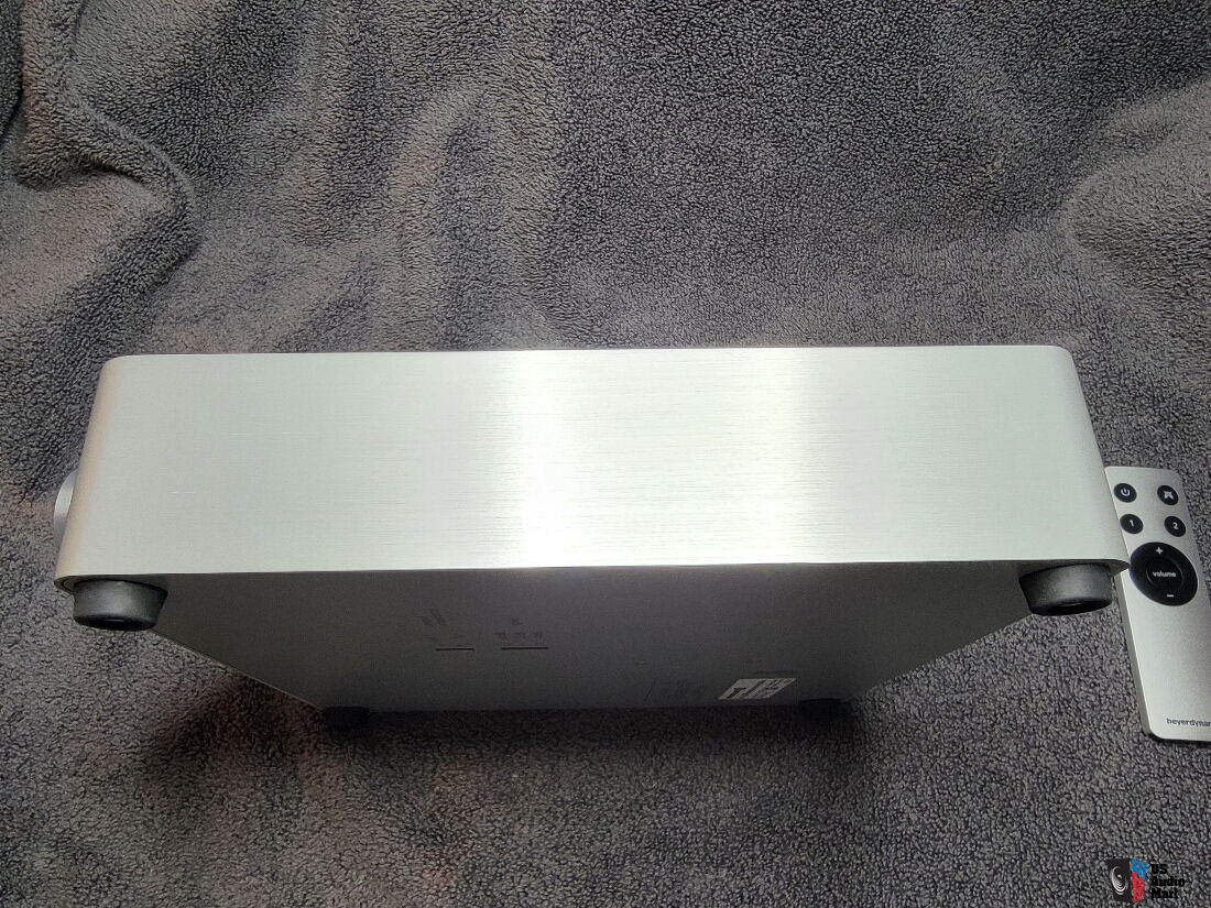 Beyerdynamic A2 Headphone Amplifier with remote. Free shipping Photo ...