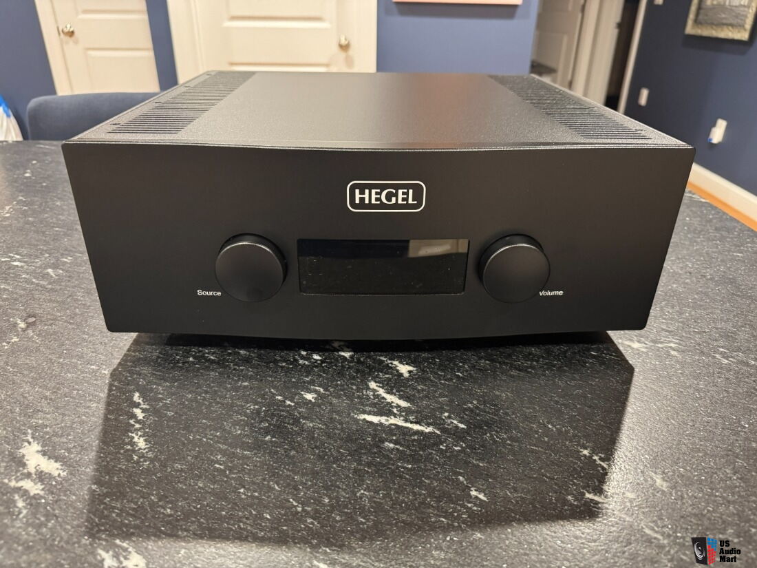 Hegel H590 Integrated Amp: 301 Watts w/ built-in DAC Photo #5487461 ...