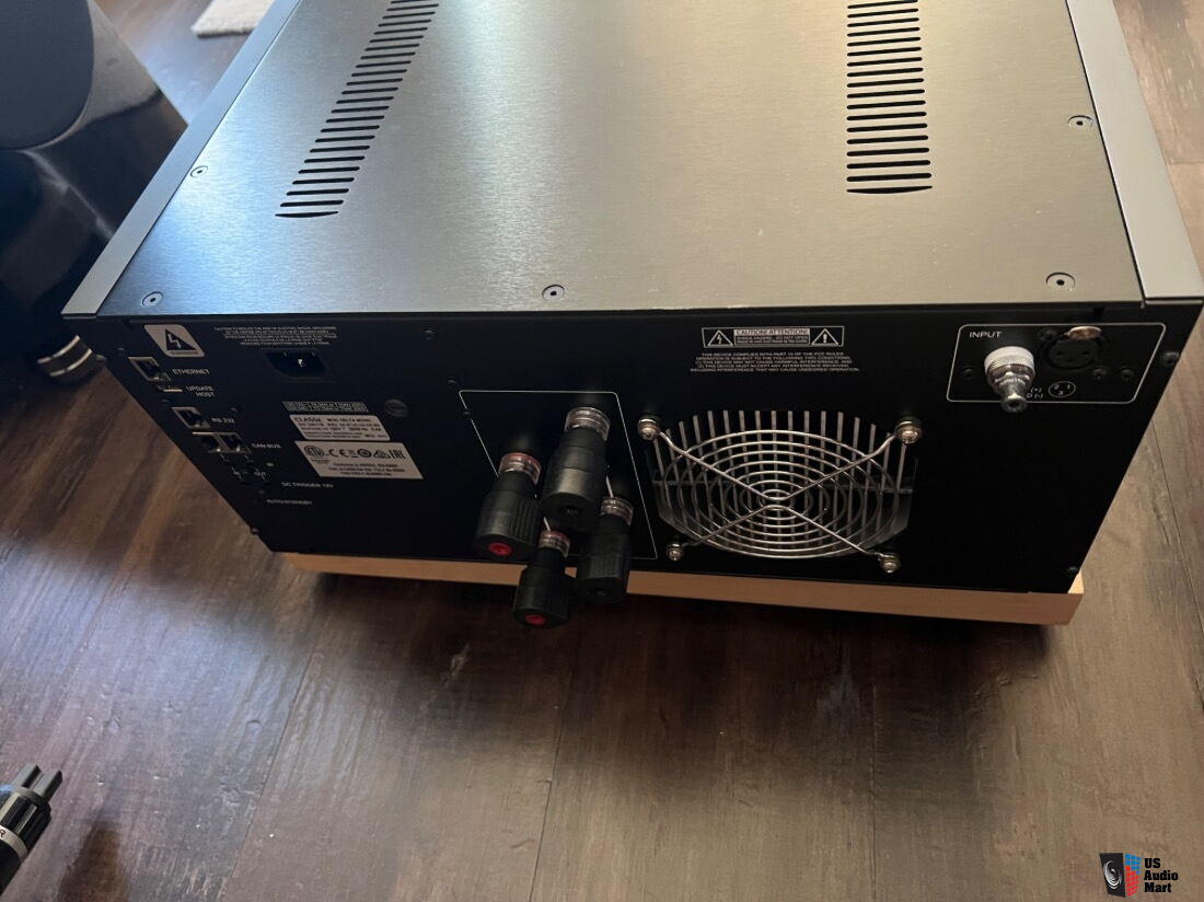 Classe Delta Mono Amps and Delta Preamp Photo #5488555 - US Audio Mart