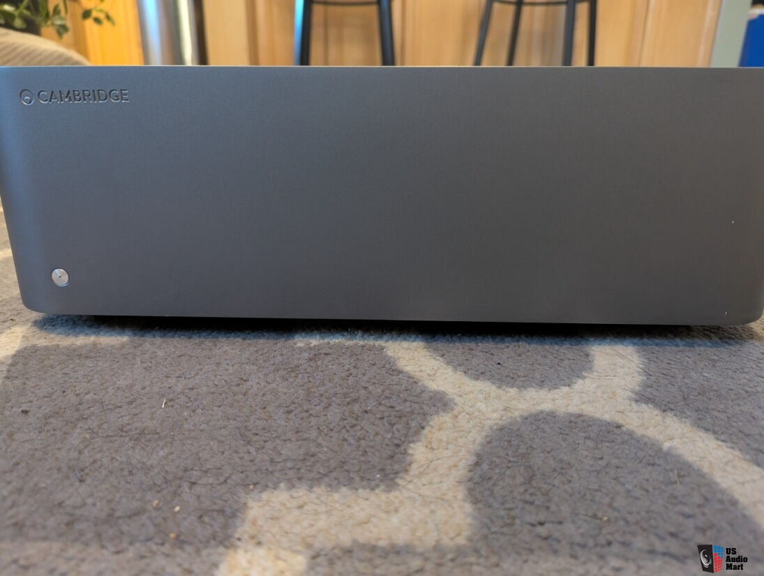 Cambridge Edge W Amplifier Photo #5488939 - US Audio Mart