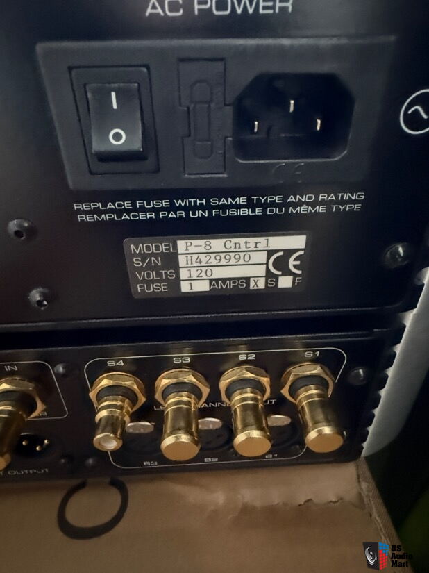Simaudio MOON P8 Preamplifier Photo #5493852 - US Audio Mart