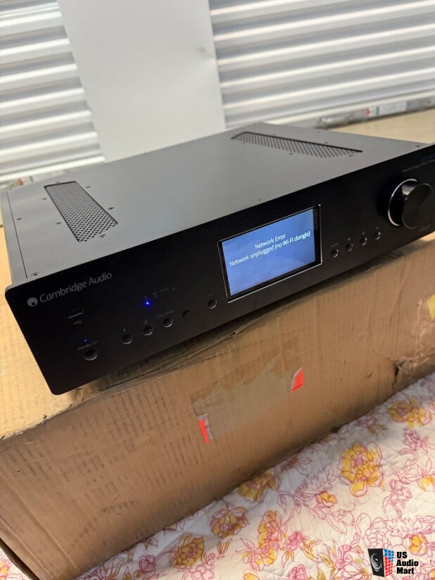 Cambridge AZUR 851N NETWORK Player DAC Preamplifier Photo #5493901 - US ...