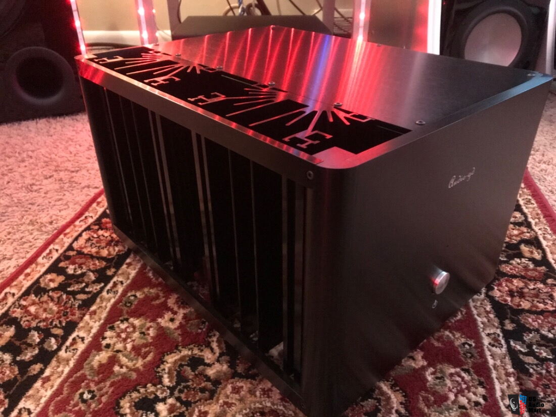 Audio GD HE-2 MK2 Reference Class A Mono Amplifiers & Power Supplies ...