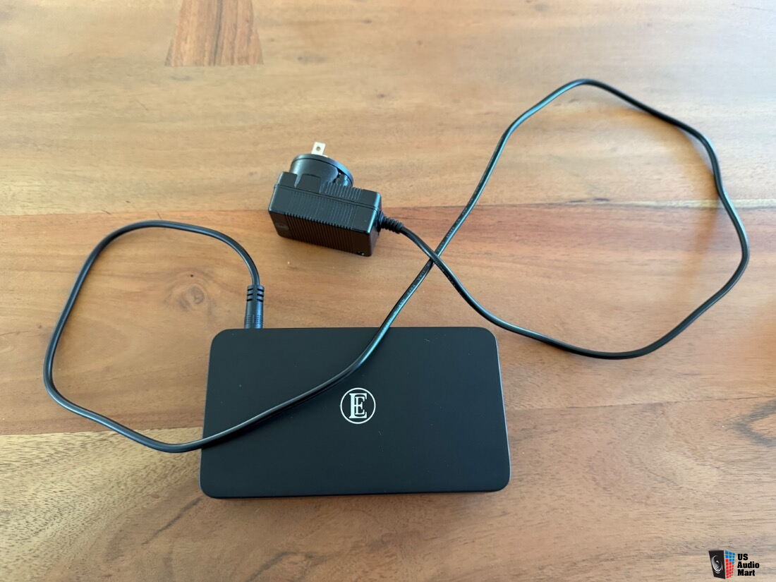 English Electric 8Switch HiFi Ethernet Switch Photo #5501678 - US Audio ...