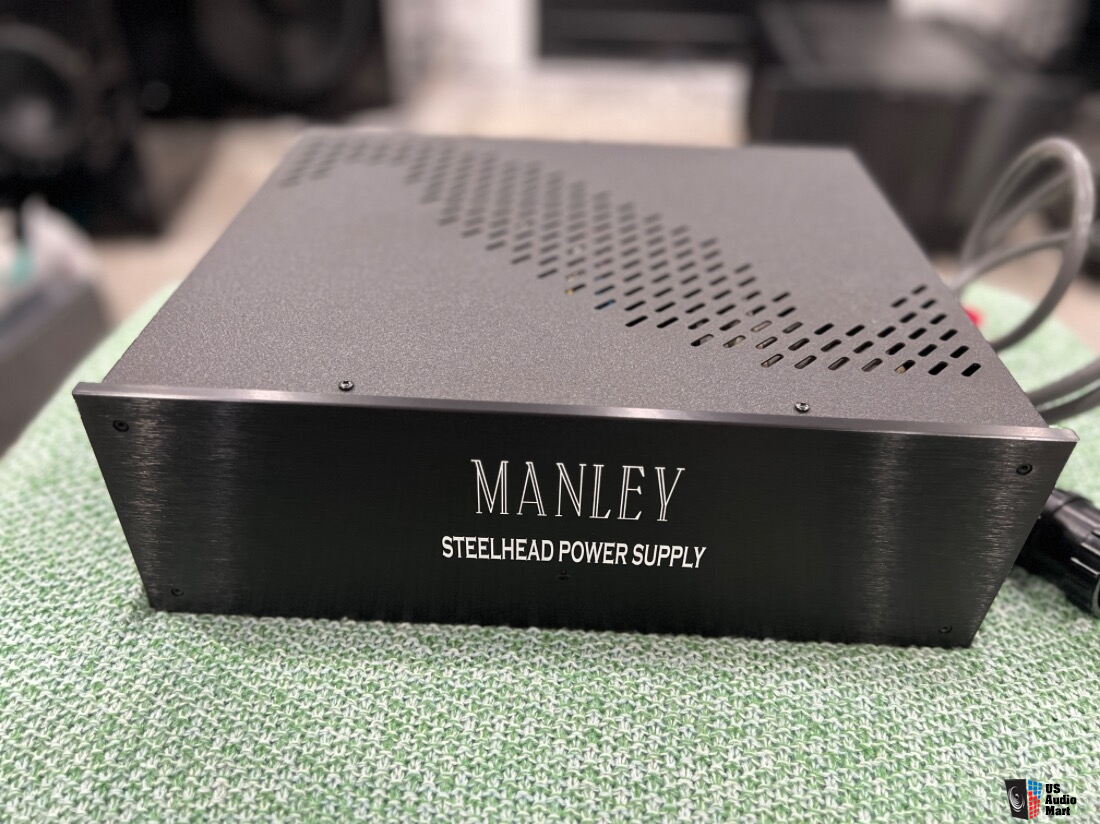Manley Steelhead V2 Tube Phono preamp Photo #5505379 - US Audio Mart