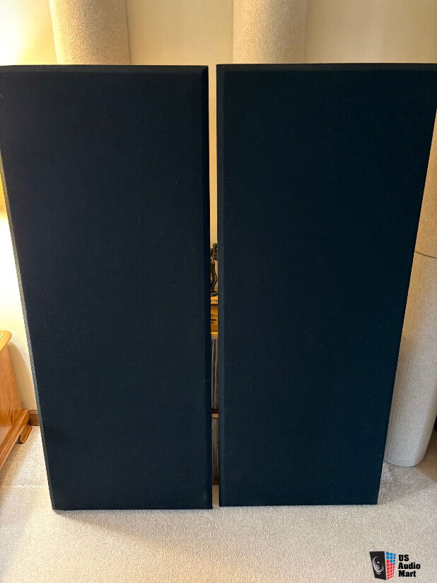 Acoustic Innovations Wall Panels - 2 panels that are 2 feet x 5 feet 1 ...