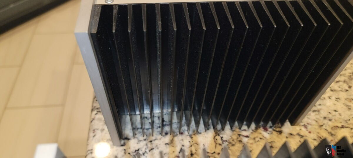 Symphonic Line RG4 MK5 Mono Amplifiers Like New Photo #5516476 - US ...