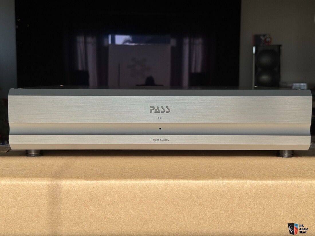 Pass Labs XP-22 Stereo Preamplifier Photo #5518115 - UK Audio Mart