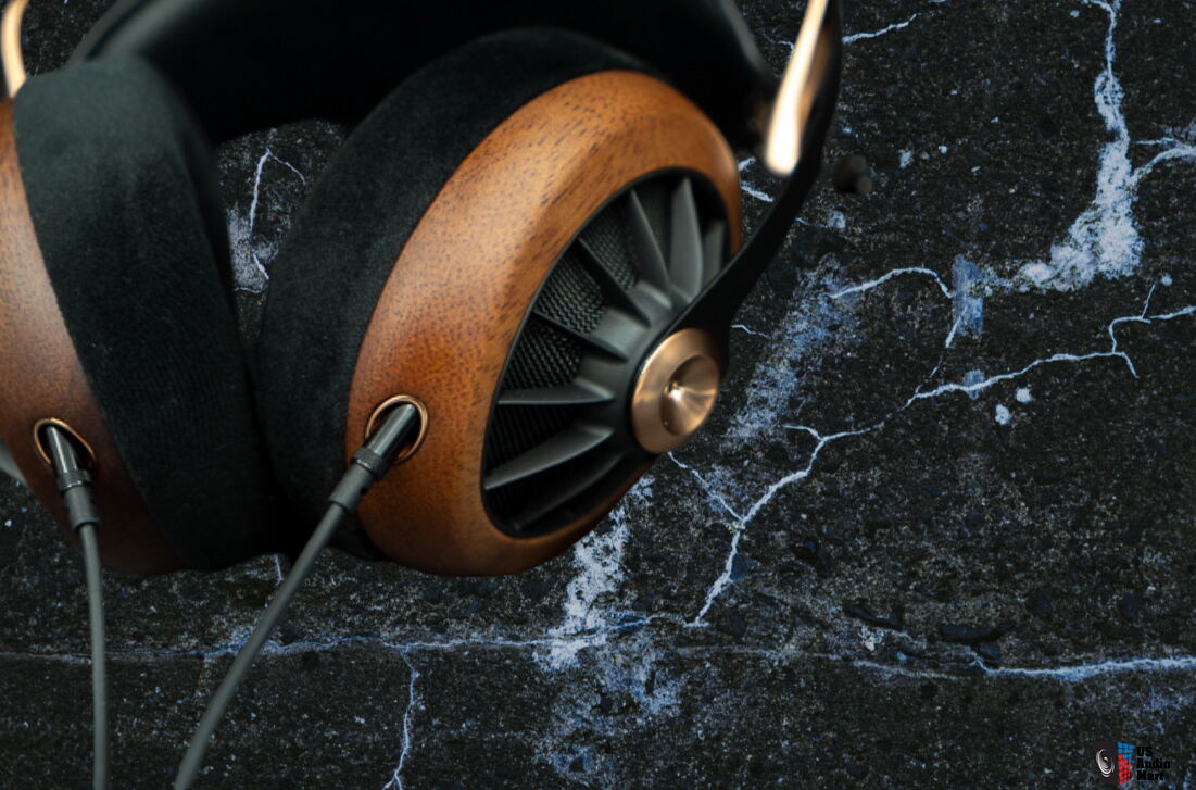 Meze Audio 109 Pro Dealer Ad - US Audio Mart