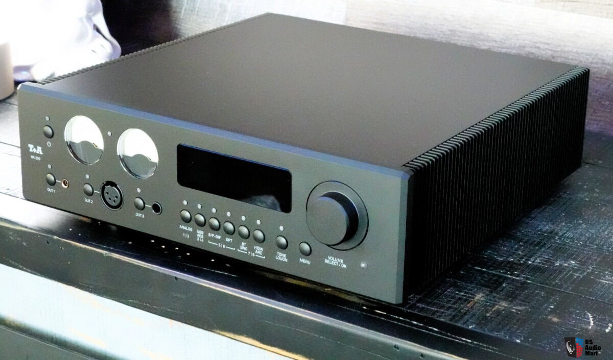 T+A HA 200 Headphone Amplifier / DAC Combo - Audiophile Grade - 'Top of ...