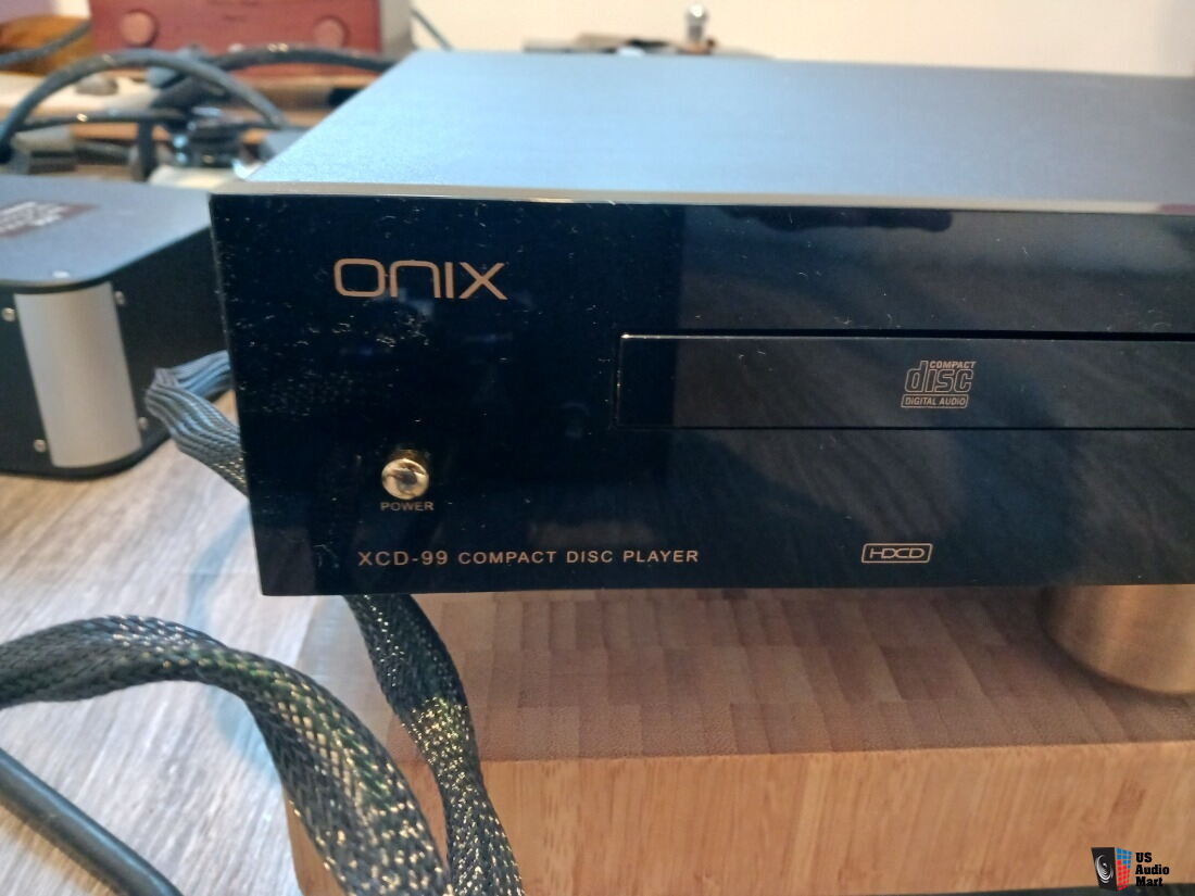 Onix / xcd-99/ HDCD player asking $250 excellent condition Photo ...