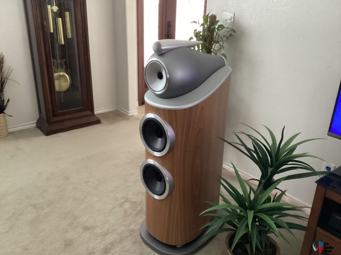 B&W 802 D4 in Satin Walnut Photo #5527271 - US Audio Mart