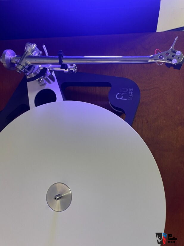 Rega Planar 10 (P10) with PSU - No Cartridge - EXCELLENT! Photo ...