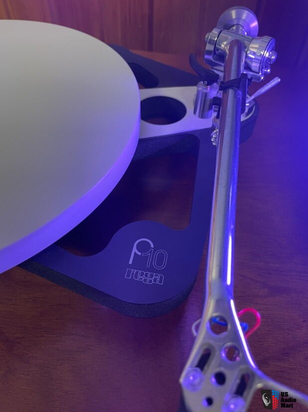 Rega Planar 10 (P10) with PSU - No Cartridge - EXCELLENT! Photo ...