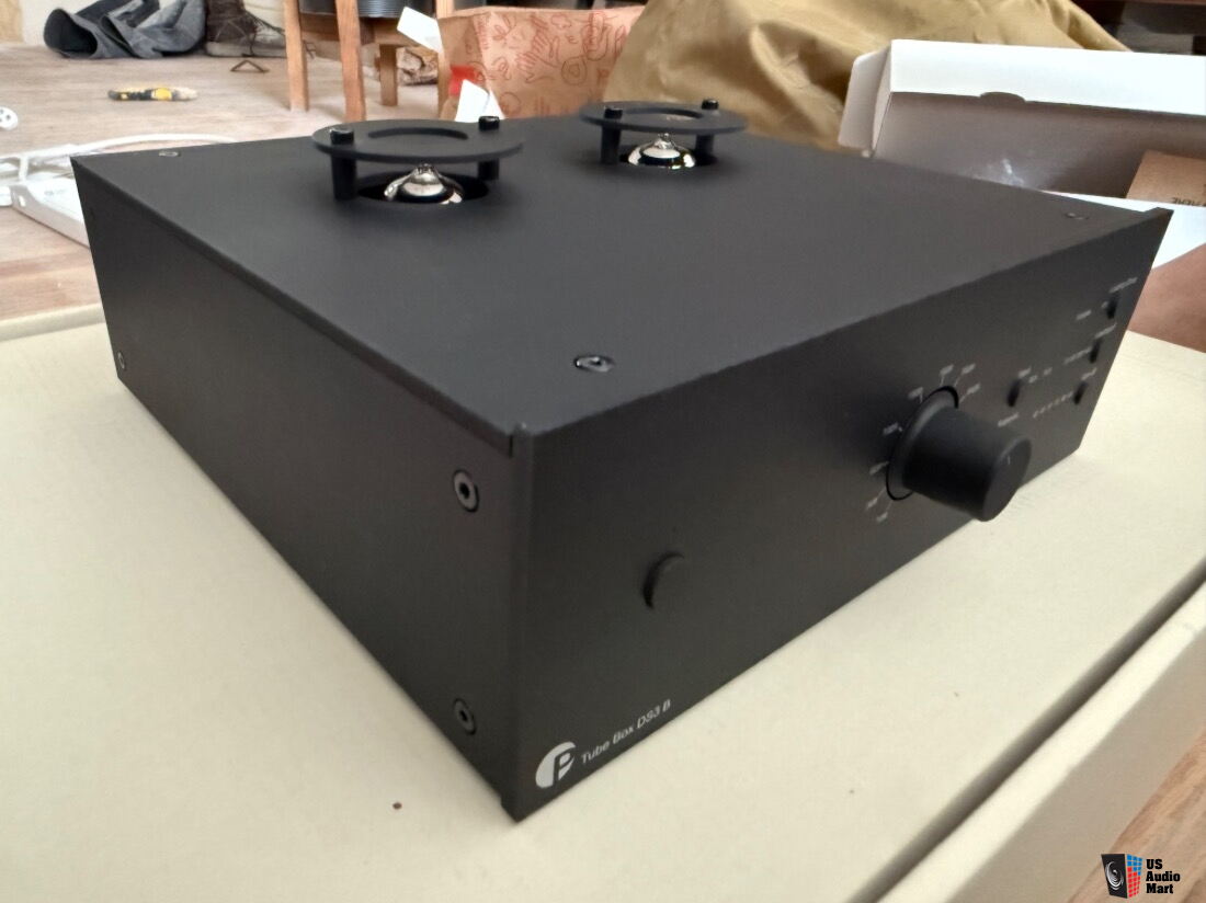Pro-ject Balanced Tube Box DS3 B with Cryoed Kevin Stash Gold Lion ...
