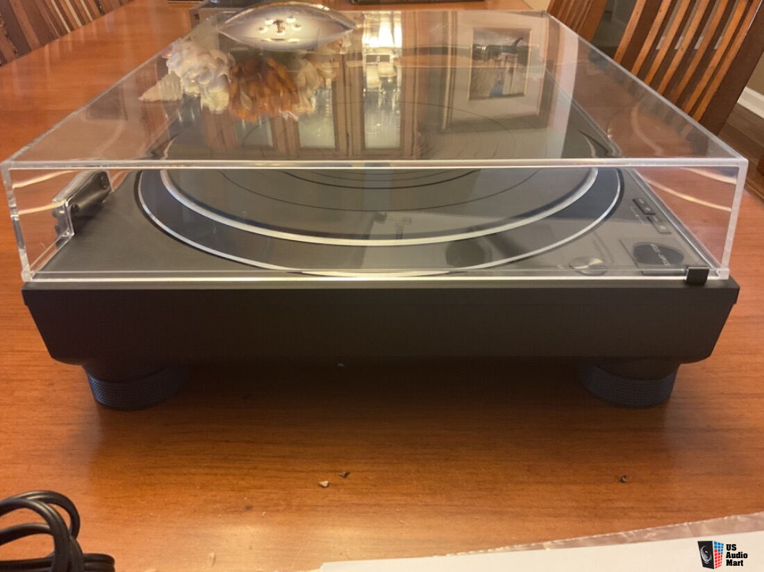 Technics SL1500C Turntable Black Photo #5533272 - US Audio Mart