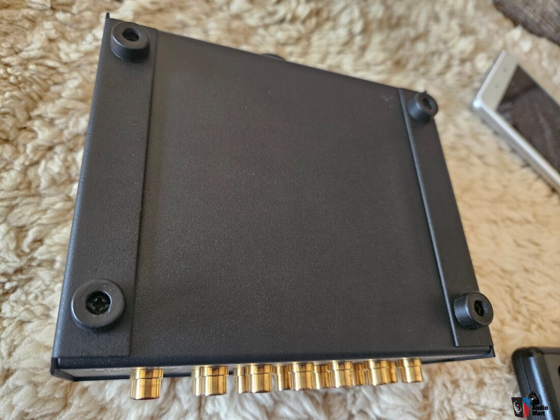 Source Input Selector Photo #5546138 - US Audio Mart