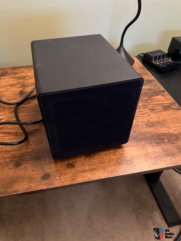 Sonance D8 Subwoofer Dual 8" 300W Powered Wireless Subwoofer Photo ...