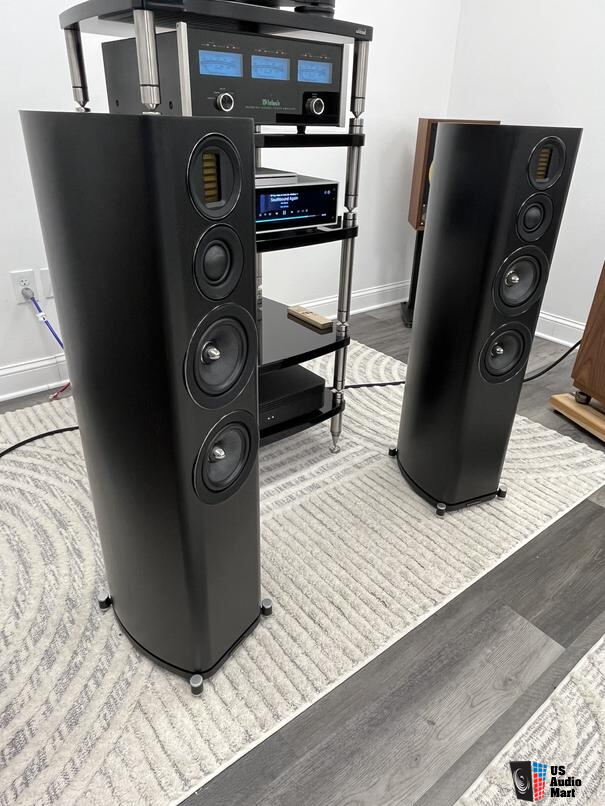 Wharfedale EVO 4.4 Floorstanding Speakers Photo #5551334 - US Audio Mart