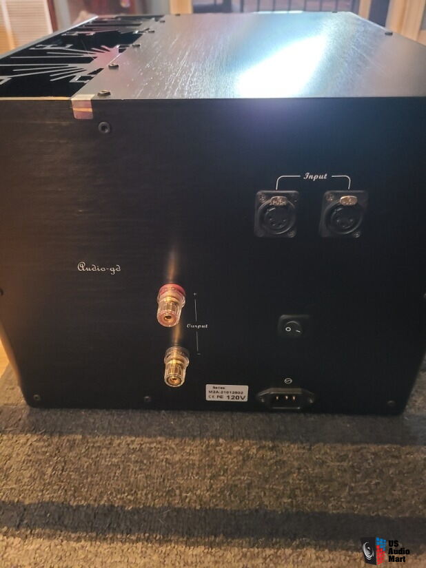 Audio-gd Master 2a mono block amplifiers Photo #5551555 - Canuck Audio Mart