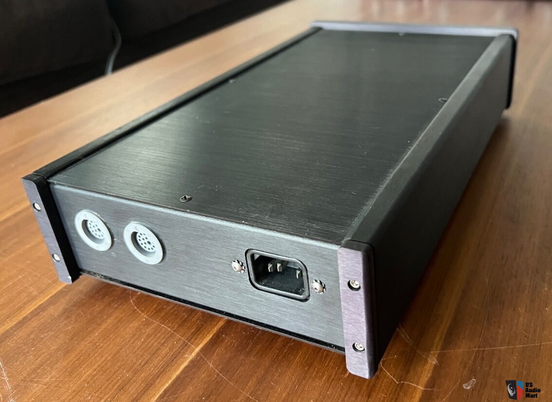 Mark Levinson No. 26 Stereo Preamplifier Photo #5552732 - US Audio Mart