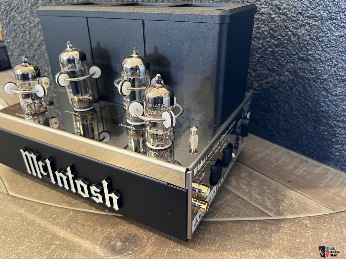 McIntosh MHA200 HP Amp with several desirable bonus items Photo ...