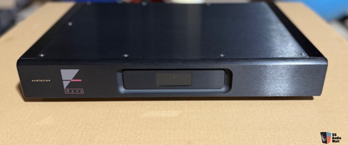 Ayre Acoustics P5xe phono preamp BLACK For Sale - Canuck Audio Mart