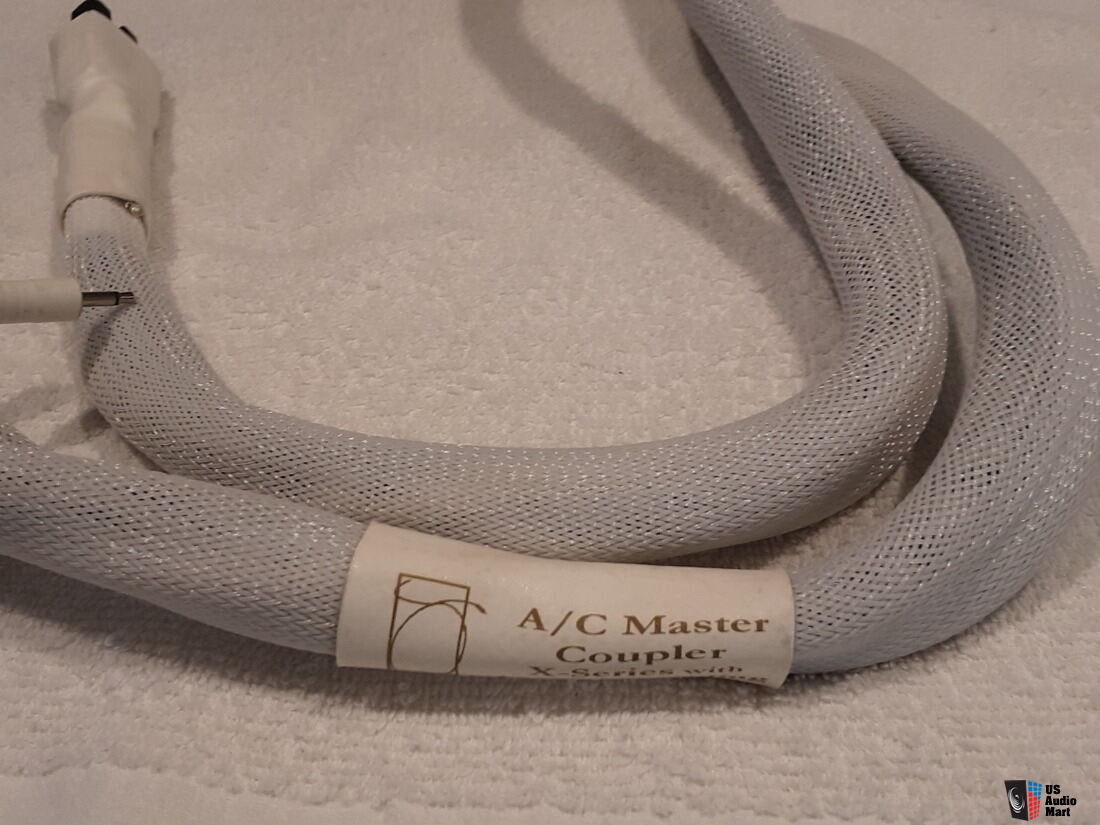 Synergistic Research A/C Master Coupler X-Series power cord For Sale ...