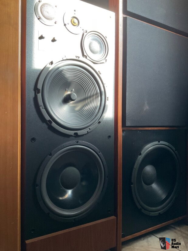 Vmps Tower II/R Stereo Bi Amp Speakers . Beautiful Walnut . 3 X 12 ...