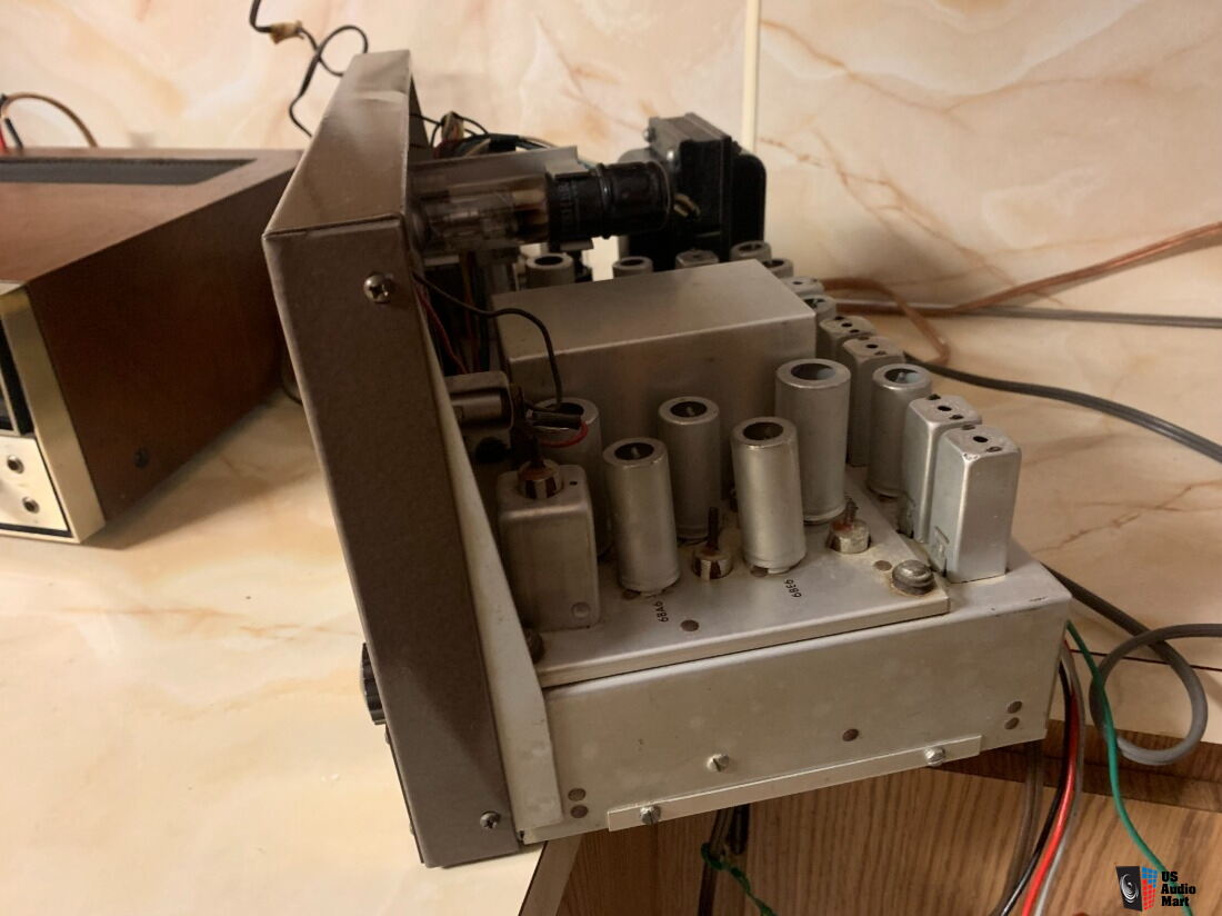 Vintage Fisher 70-RT Super hederodyne AM/FM tube tuner Photo #5566059 ...