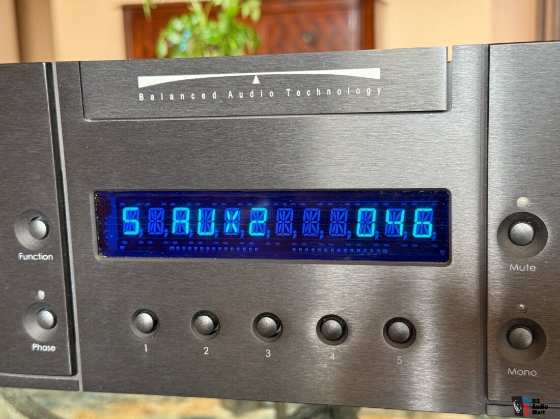 Balanced Audio Technology (BAT) VK-23SE Preamp Photo #5571757 - US ...