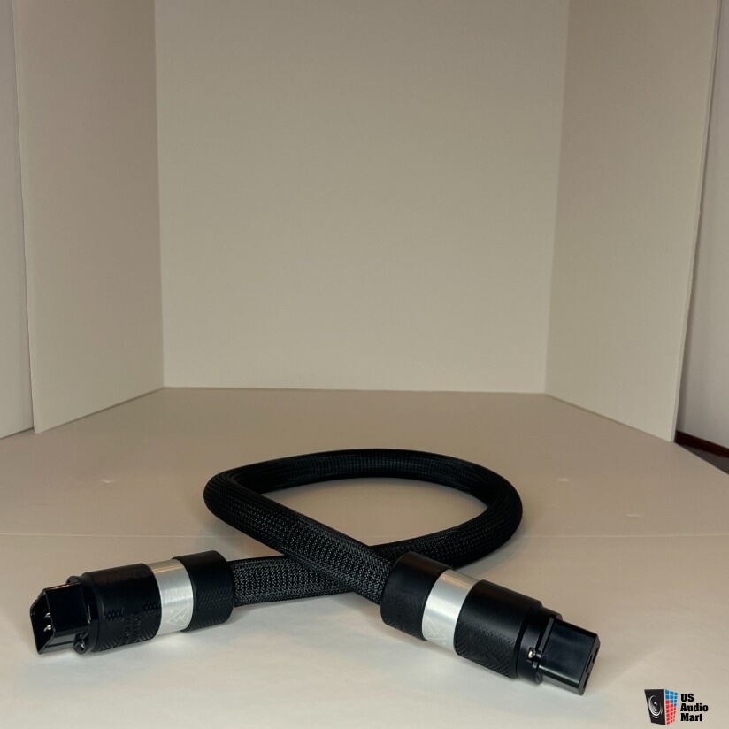 Shunyata Research Hydra Typhon QR + Sigma Umbilical Photo #5572854 - US ...