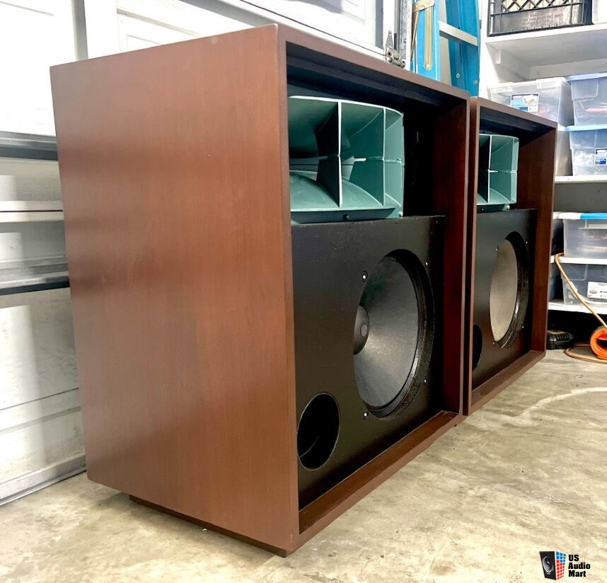 Restored Altec Valencia 846b speakers Photo #5575695 - US Audio Mart