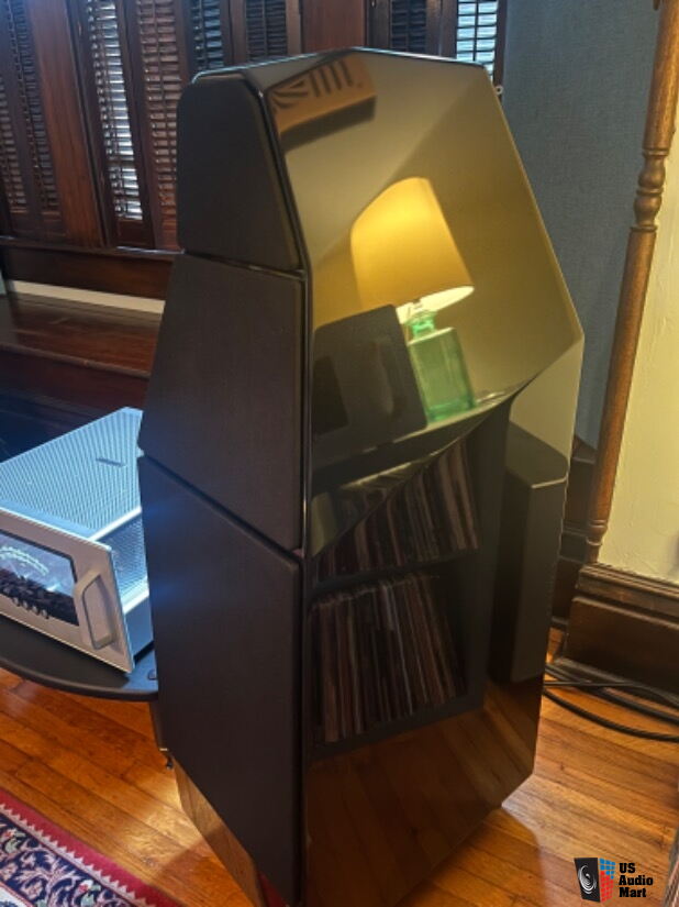 Wilson Audio Yvette Obsidian Black Photo #5577559 - US Audio Mart