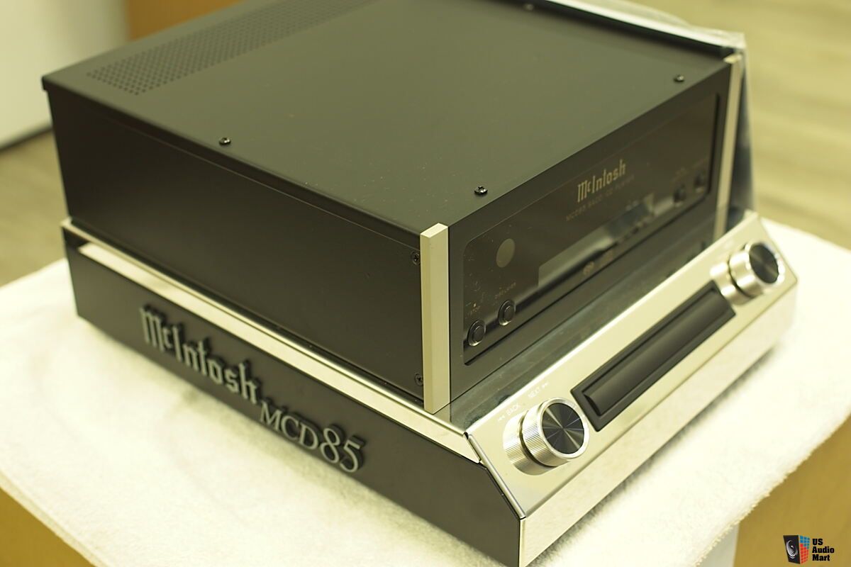 McIntosh MCD85 SACD-CD Player - PRISTINE - Look at pics Photo #5578198 ...