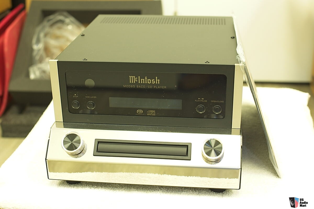 McIntosh MCD85 SACD-CD Player - PRISTINE - Look at pics Photo #5578200 ...