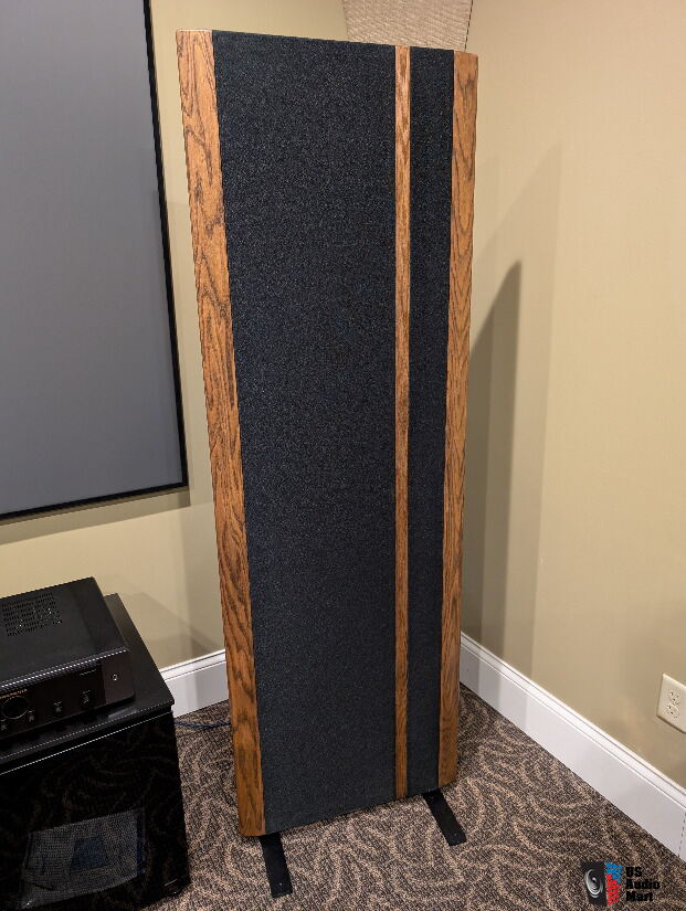 Magnepan 3.3R Walnut Magneplanar Speakers w/ Stands (Pair) For Sale ...